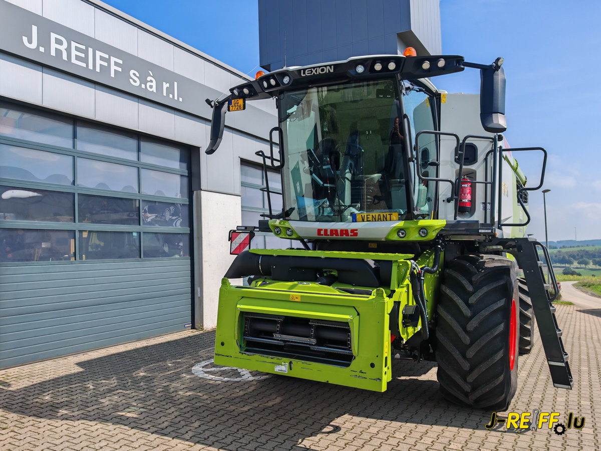 J-Reiff - CLAAS LEXION 5500 Montana C